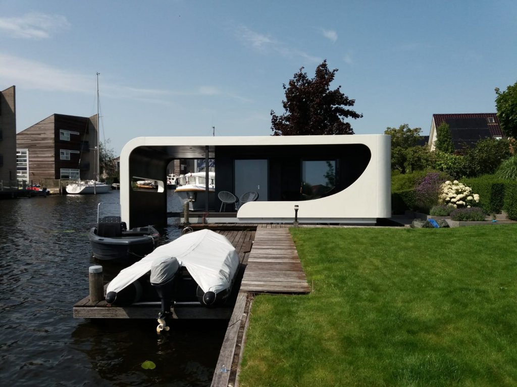 Waterstudio.NL Small & Large-scaled floating projects
